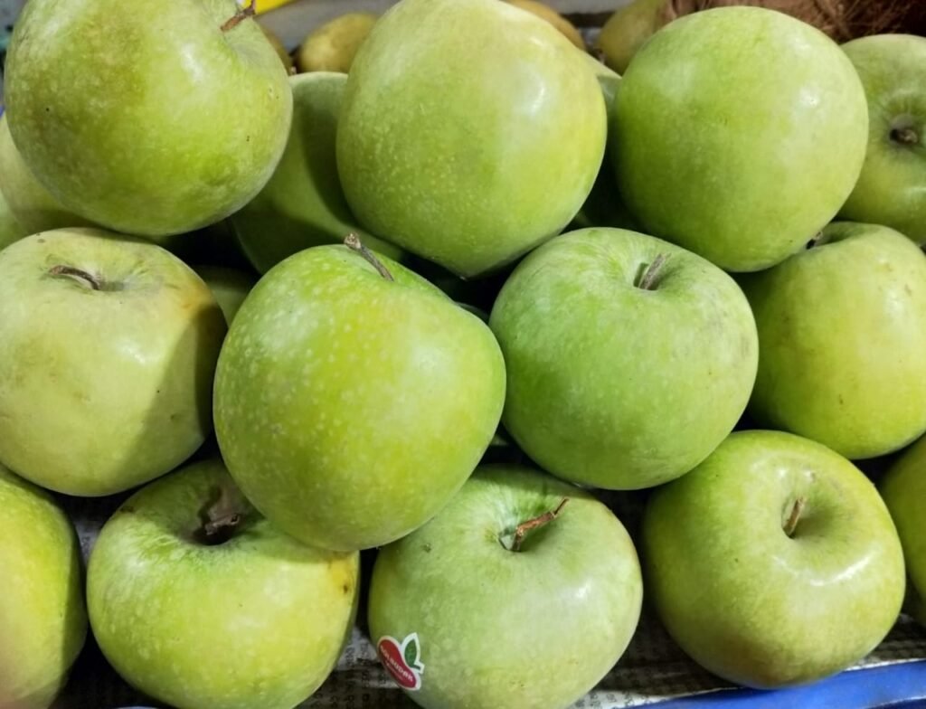 HOME DELIVERY of Green Apple A1- 500 Gram ORDER NOW